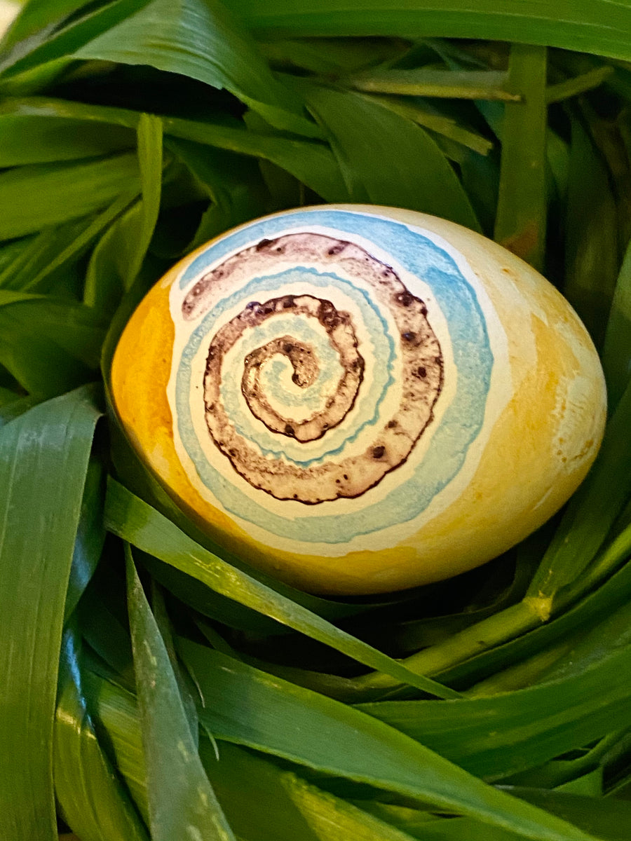 Earth Pigments on Spring Eggs! – Sunsprite Handwork